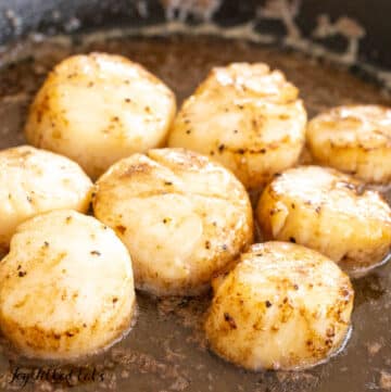 Easy Broiled Scallops Recipe with Brown Butter